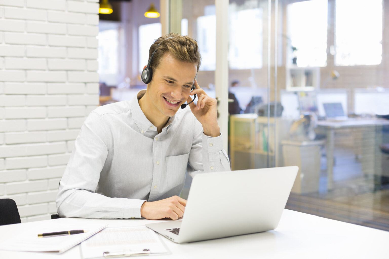 Study Online While Working Full-Time | 7 Proven Success Strategies